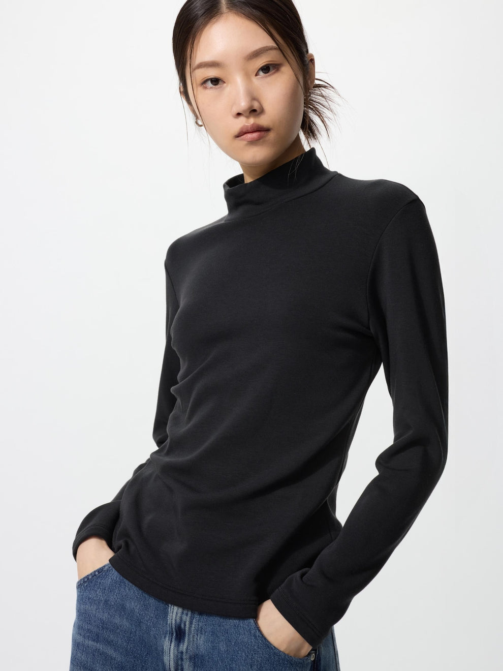 Uniqlo Women's Ultra Warm HEATTECH High Neck Thermal Top - Black ...